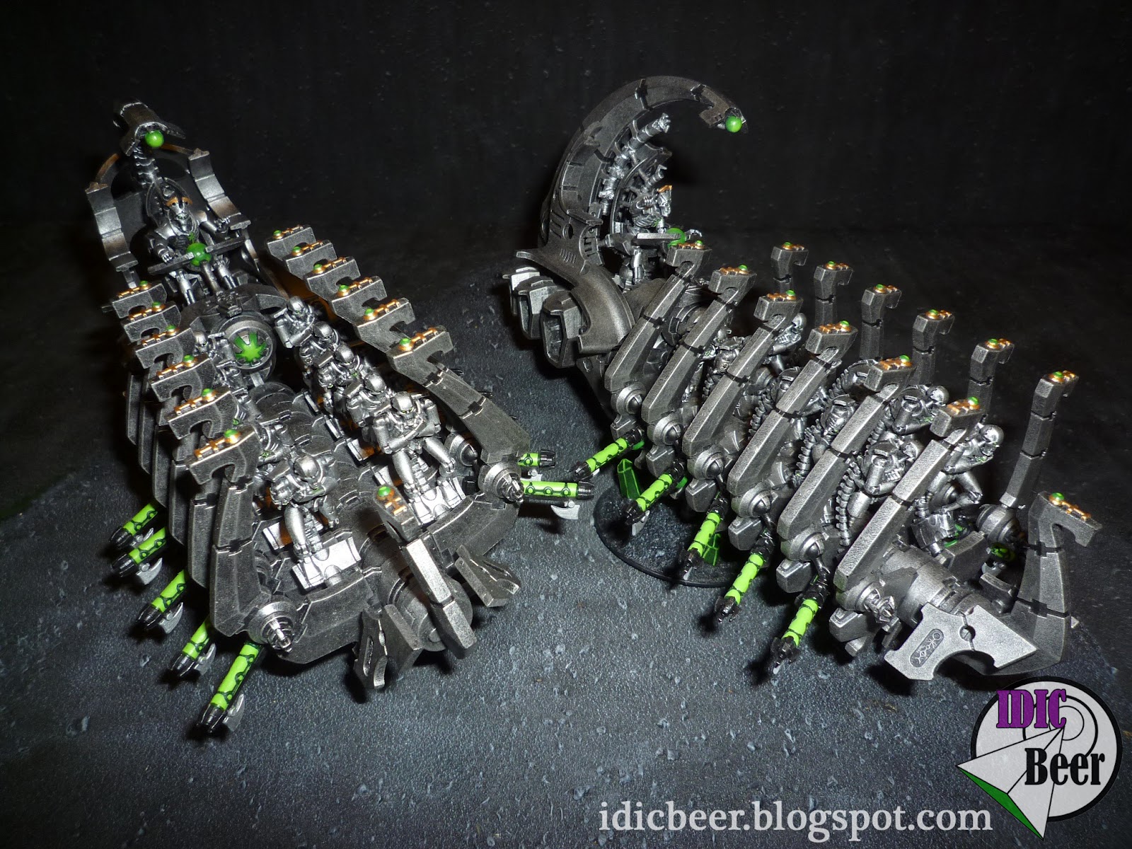 IDICBeer 40k: Necron Ghost/Doomsday Arks Painted (part 1)