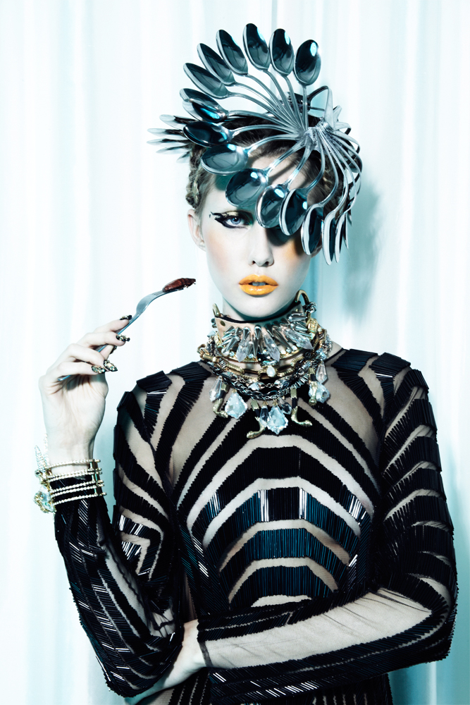 Edible insects, woman eating insects bugs beauty images, Gabrielle ...