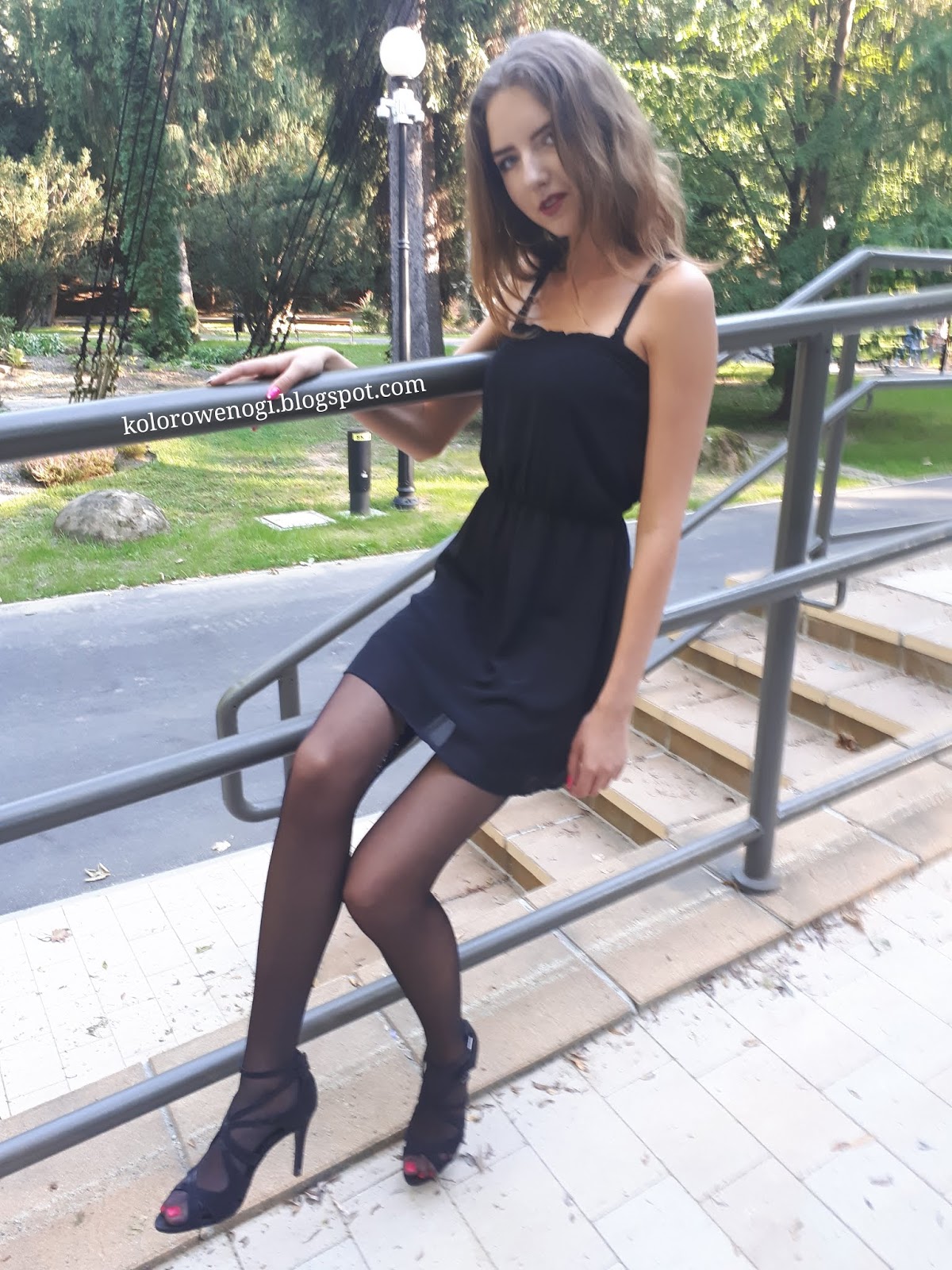 PIESZCZĄC ZMYSŁY - ZMYSŁOWY TEST GABI POŃCZOCH MARKI GABRIELLA HOLLY 20 DEN