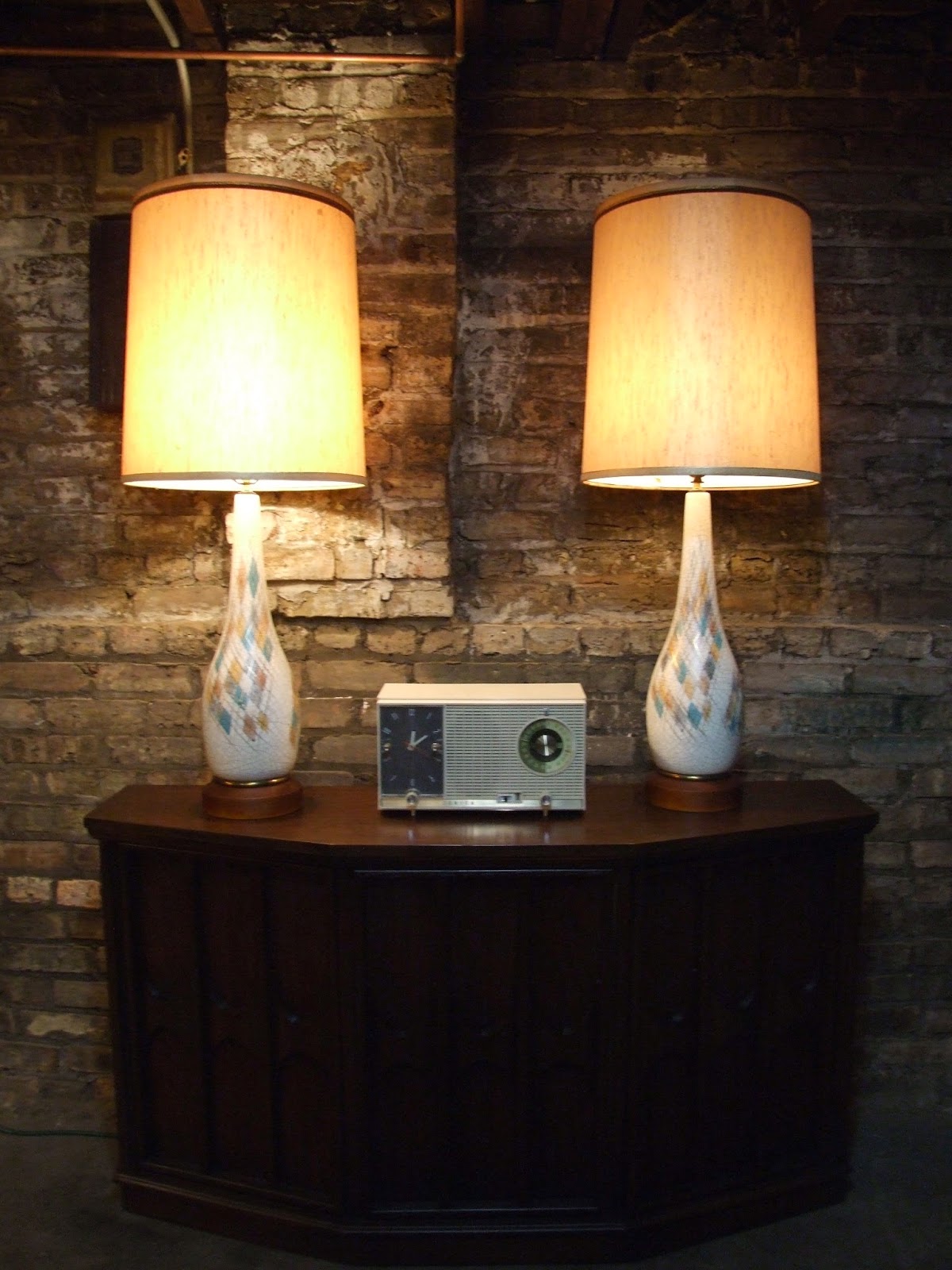 Mid Century Chicago: Pair of MCM table lamps