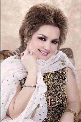 Fashion Mania : Pakistani Singer Madam Noor Jahan Beautiful Daughters Fashion Mania : Pakistani Singer Madam Noor Jahan Beautiful Daughters