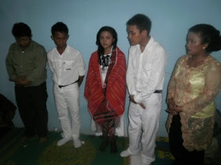 9. Malua sian panghangkungion / Lepas Sidi - PARRAMBUAN ADAT BATAK ...