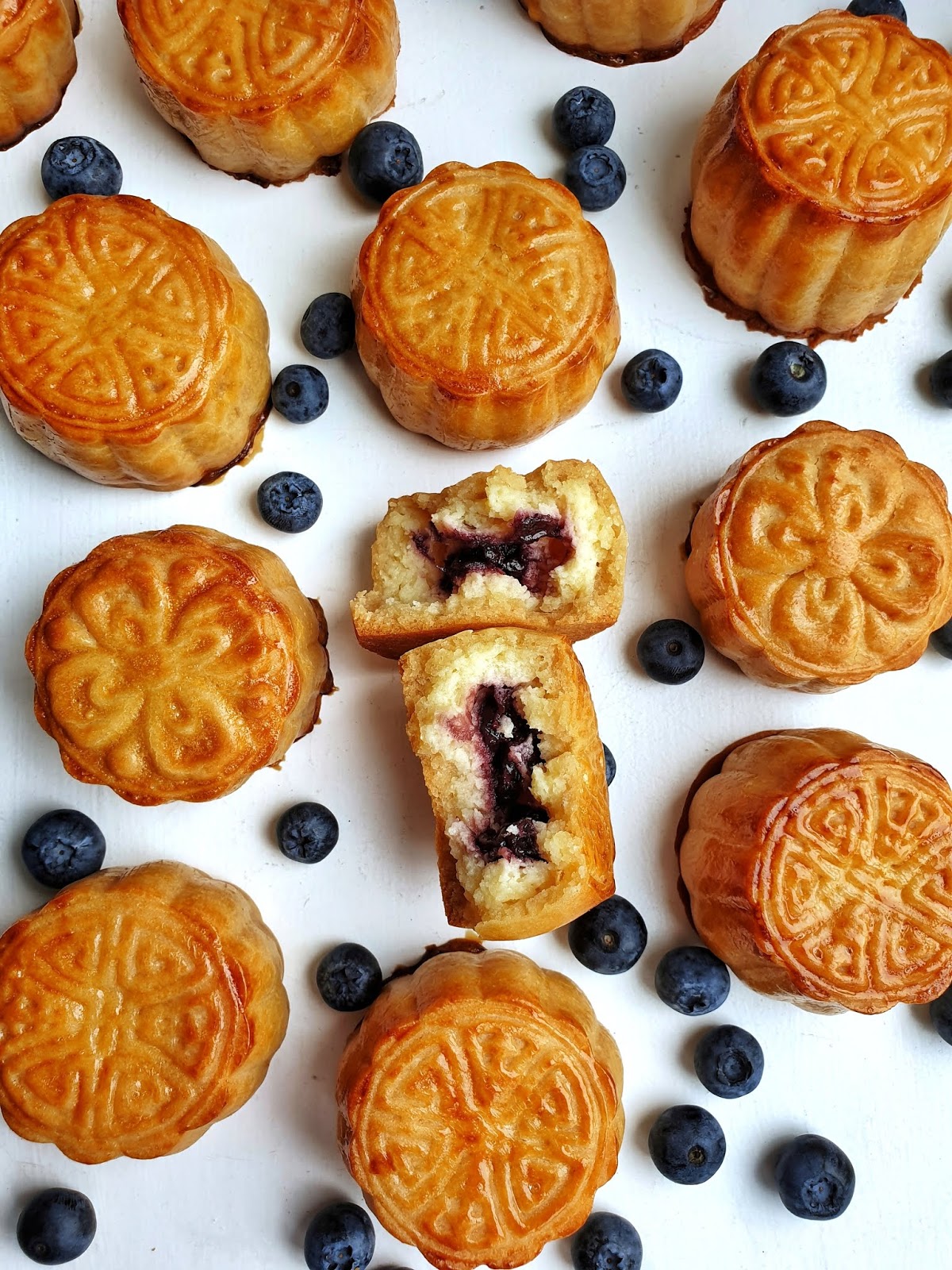 Blueberry Cheesecake Mooncakes with Sesame Pastry – Recipe