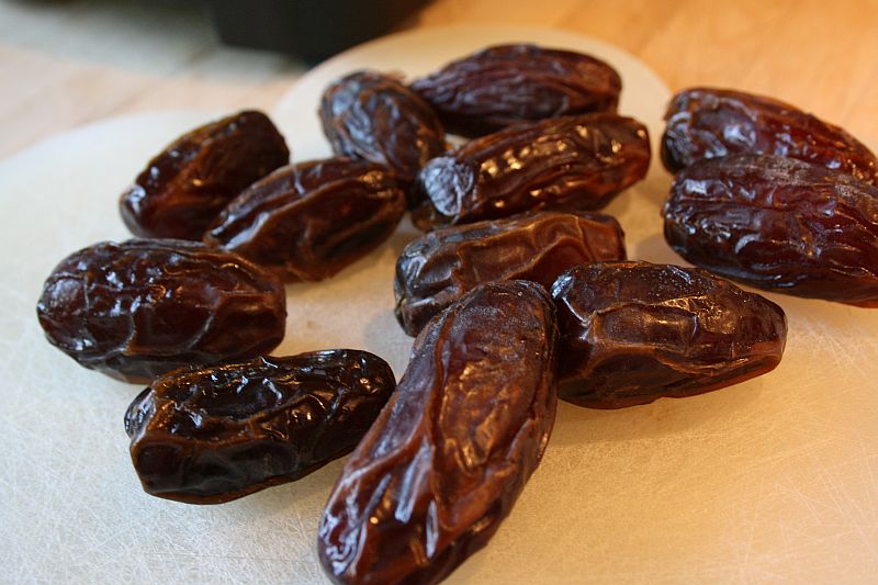 Portions of Goodness: Date Addiction