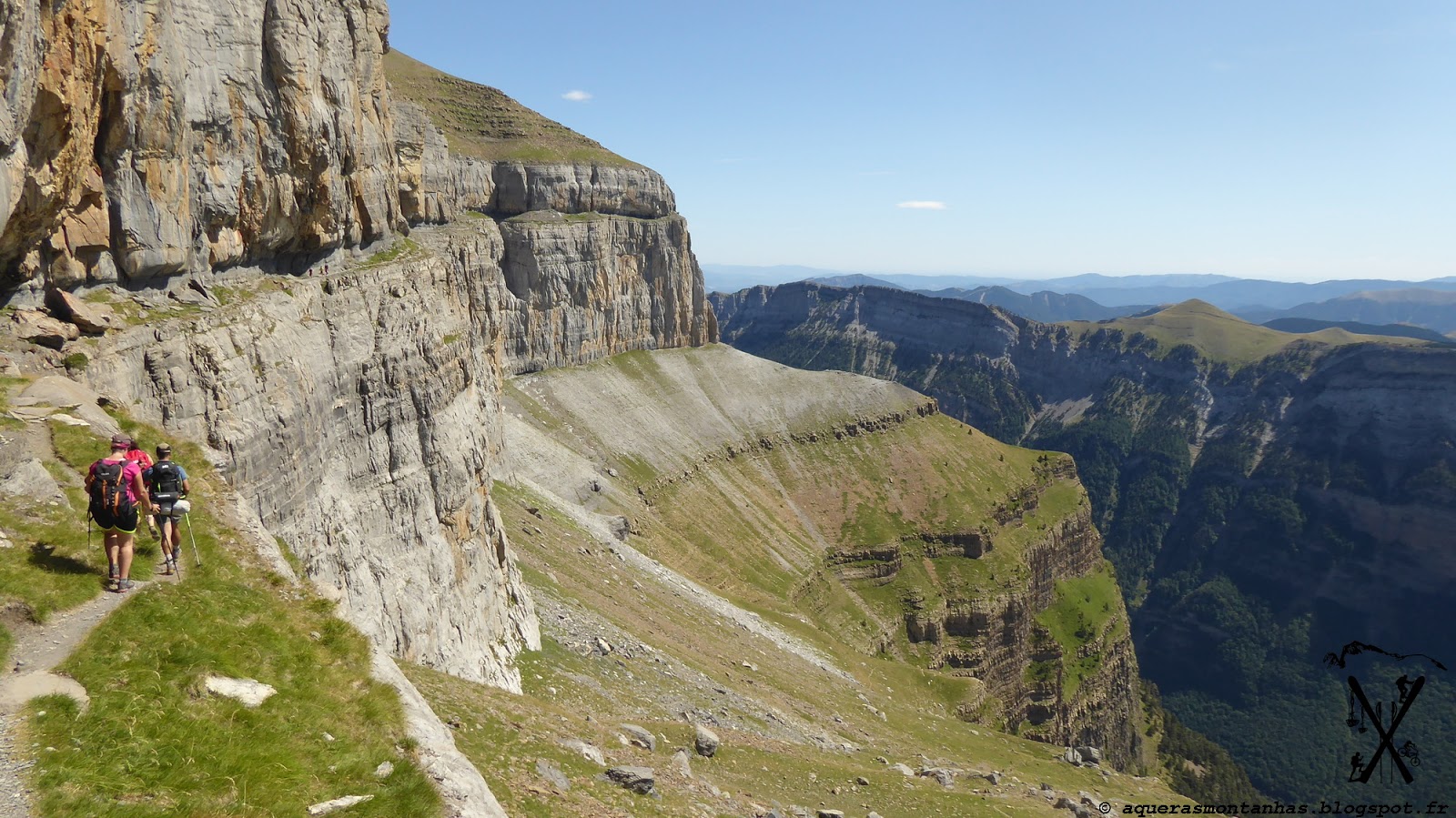 Aqueras Montanhas: La Brèche de Roland en boucle par la Vire des Fleurs