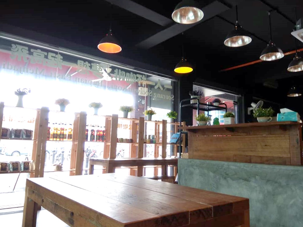 kEv!n: Relax Coffee Cafe @ Menggatal, Sabah