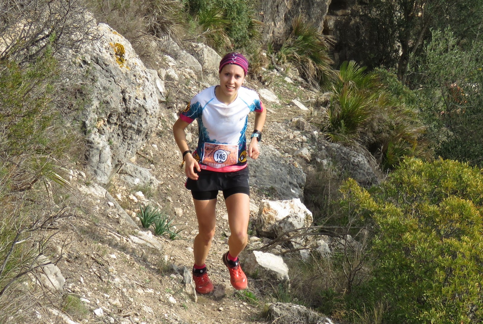 CORREDORES DE MONTAÑA: SHEILA AVILÉS CASTAÑO