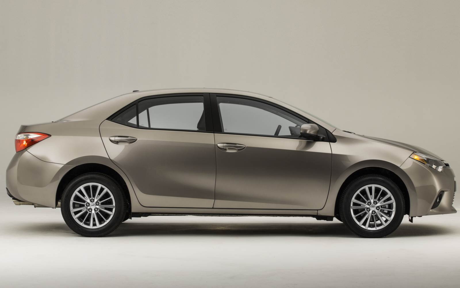 Novo Toyota Corolla 2014: fotos e especificações oficiais