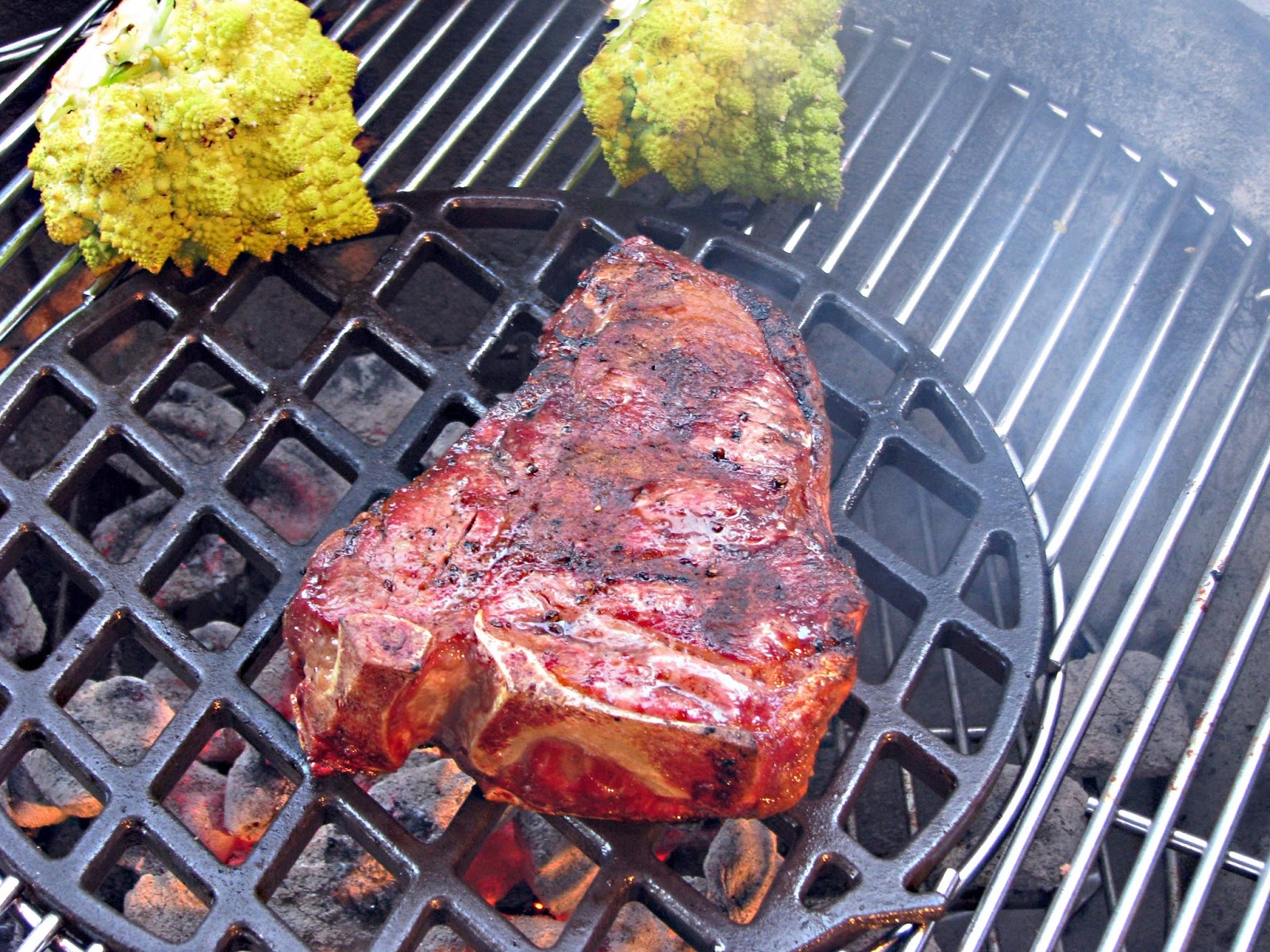 MAD MEAT GENIUS: WEBER “GOURMET BBQ SYSTEM SEAR GRATE”