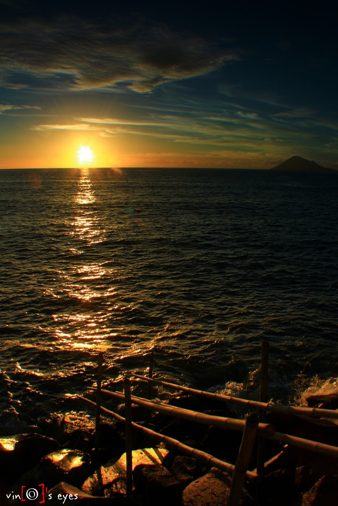 My Eyes My Imagination: Amazing Sunset at Manado Beach, North Celebes