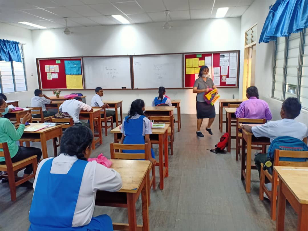 LAMAN BLOG SMK PRAI - PEA 0001: HARI PERTAMA PERSEKOLAHAN - 15 JULAI ...