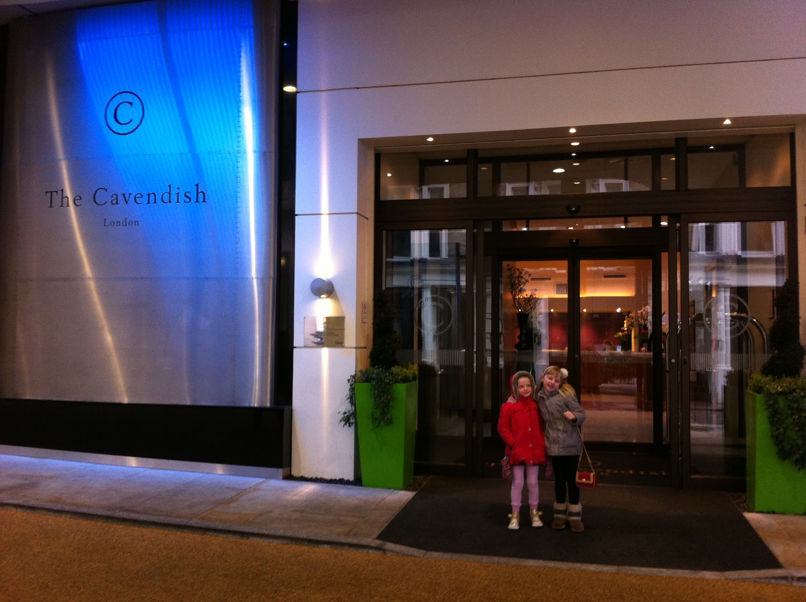 Mummy From The Heart: Review: The Cavendish Hotel, London