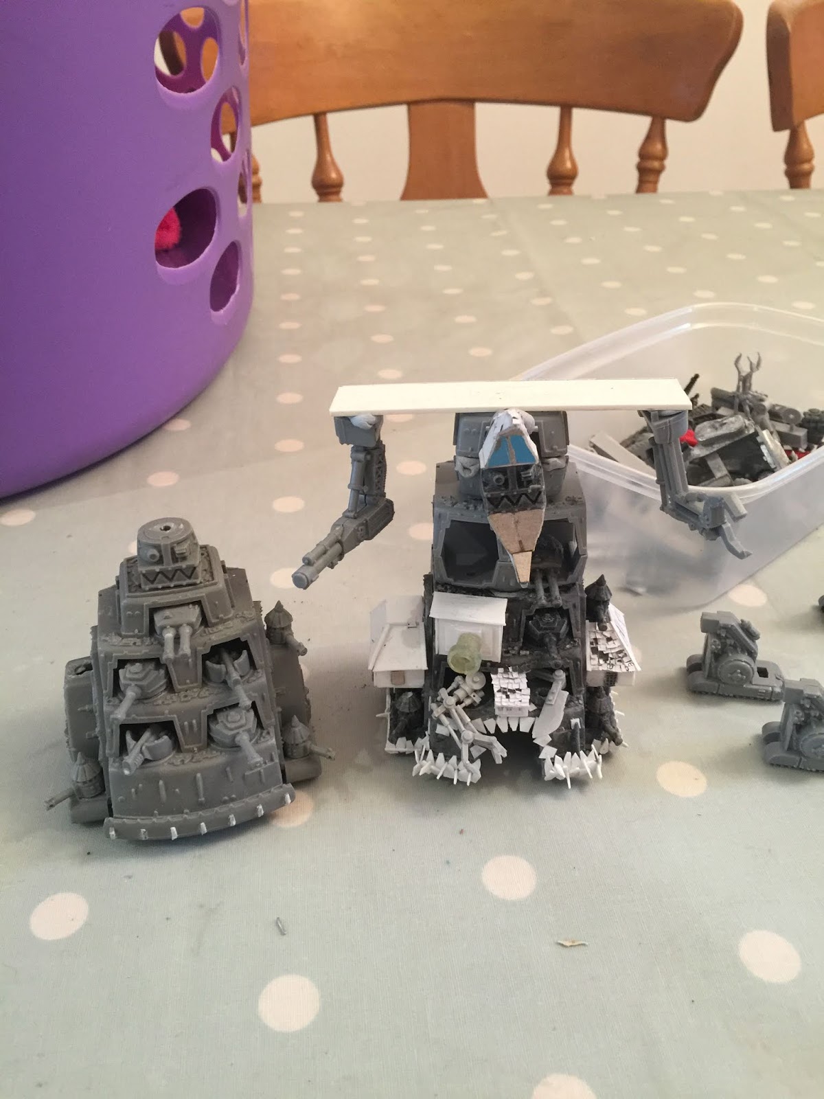 +Copper Oracle+: Epic. Ork Stompa