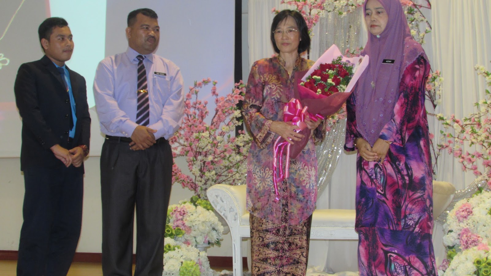 Blog Rasmi SMK Orkid Desa: MAJLIS PERSARAAN PUAN KOH SIEW ENG, GPK HAL ...