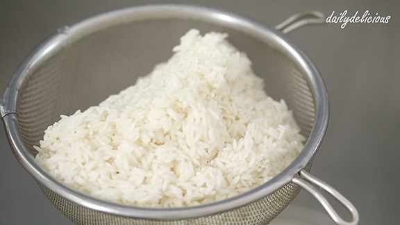 dailydelicious: Rice cooker Zongzi: Sticky rice dumplings