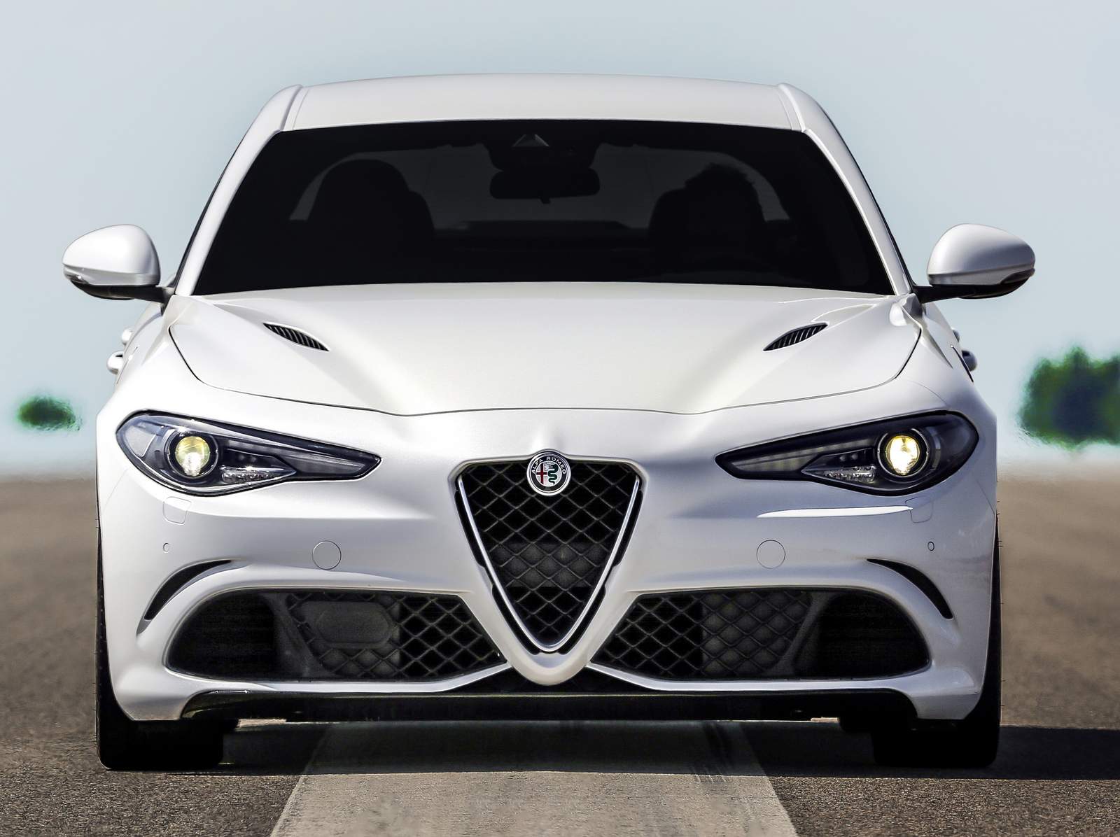 Alfa Romeo Giulia Quadrifoglio: R$ 340 mil, na Europa
