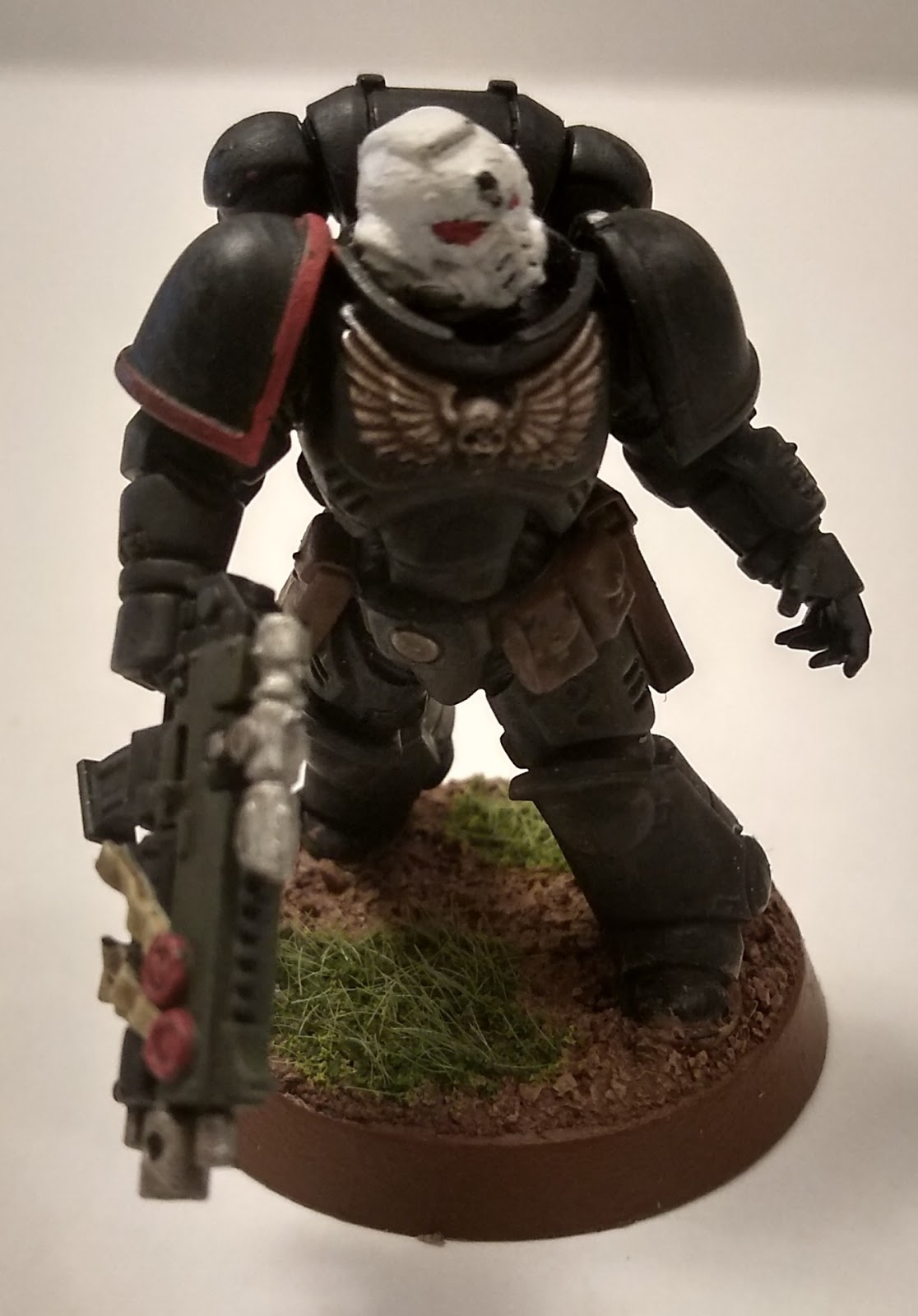 Gamer Addict Frank: Warhammer 40K: Raven Guard Intercessor Squad 1