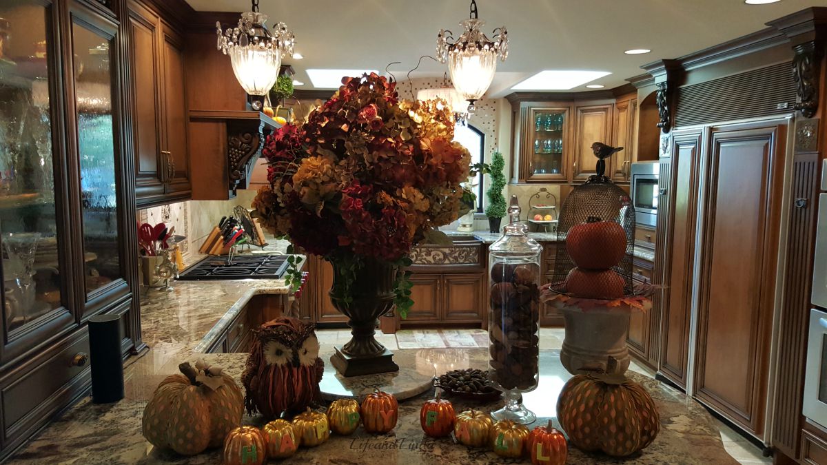 Fall Vignette in Kitchen | Life and Linda