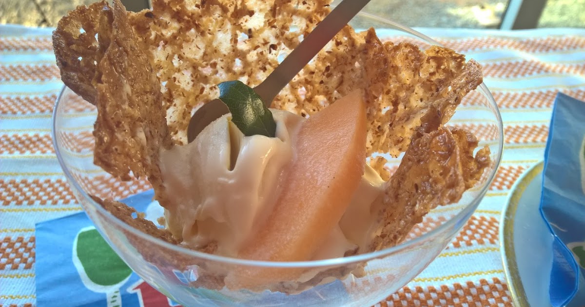 MarzipART: Crunchy ice cream lace cups