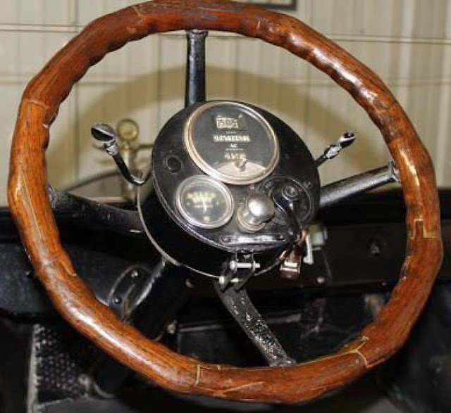 carchaeology: Model T Accessory Gauge & Controls for center of the ...