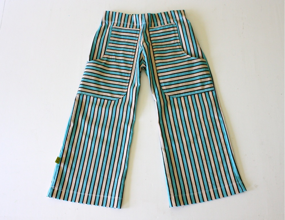 Front POCKETS - MADE EVERYDAY