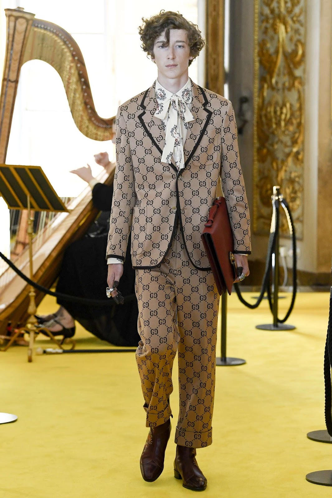 Gucci Resort 2018 Collection