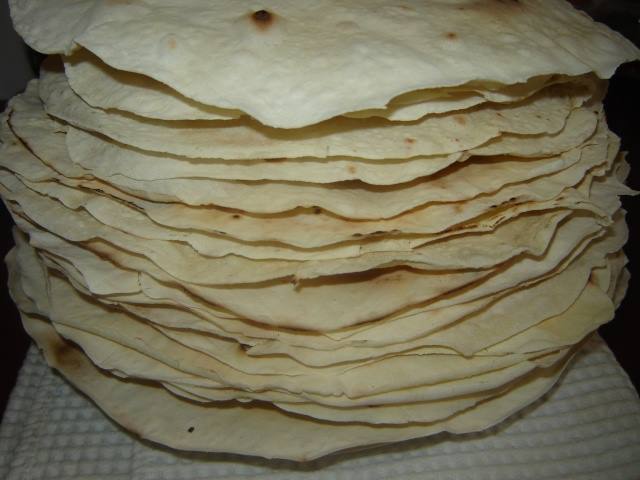 SLABESTE SI TRAIESTE SANATOS: LIPII(turte de julfa) FARA GLUTEN