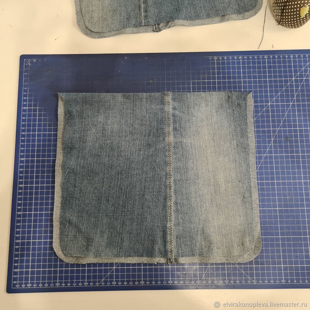 Recycled Denim Bag. Free Pattern & Tutorial ~ DIY Tutorial Ideas!