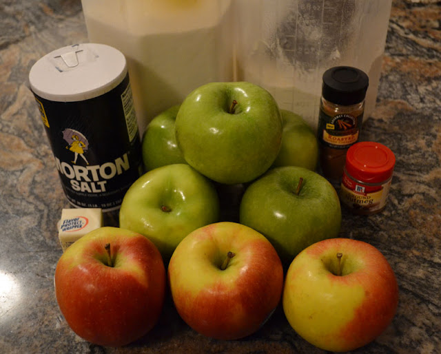 Sunny by Design: Apple Pie the apple of my eye