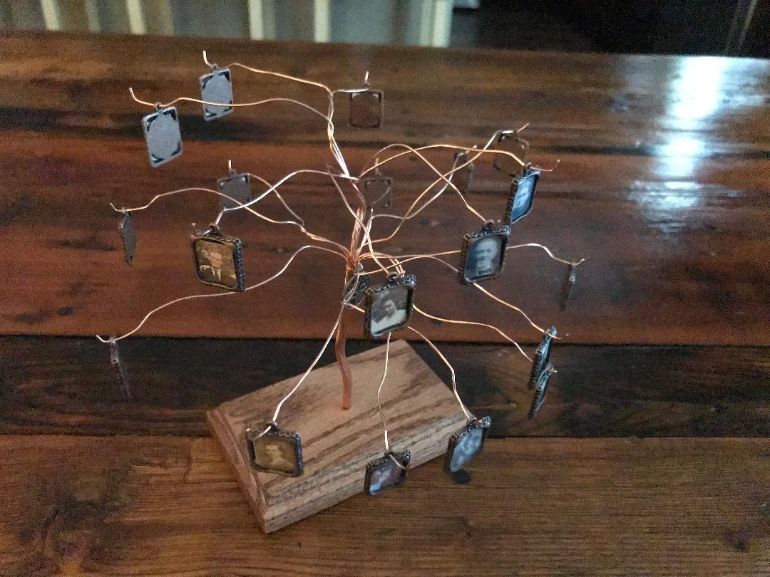 Matt's Genealogy Blog: Family Tree Display