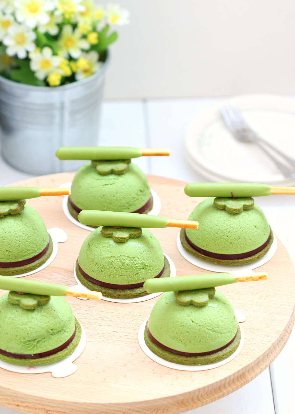 Matcha mousse tarts