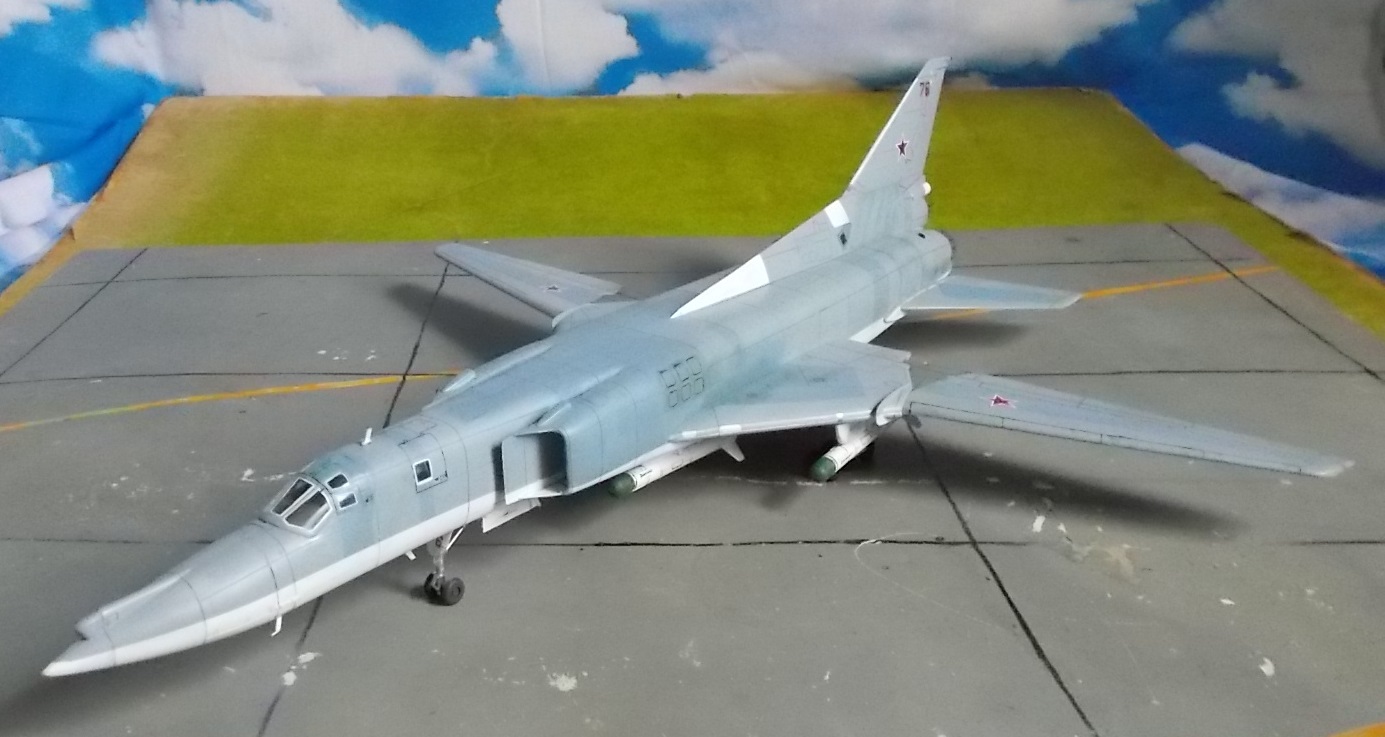 Happyscale-Modellbau: Tupolev Tu-22M (Tu-26) Backfire - ESCI / Ertl 1/72