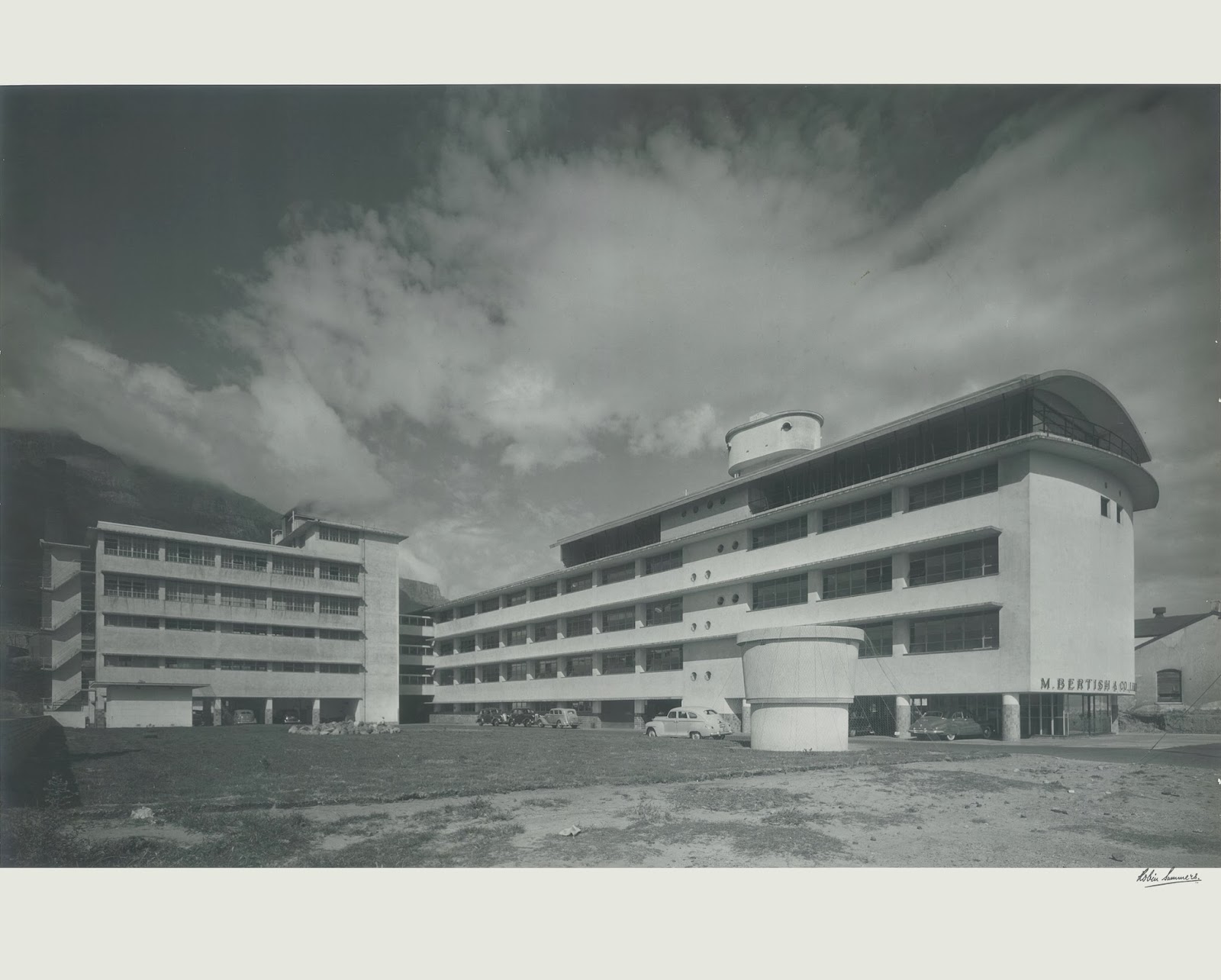 OH Architecture: OH16 Rex Trueform, Monatic & SA Naval College: Andrews ...