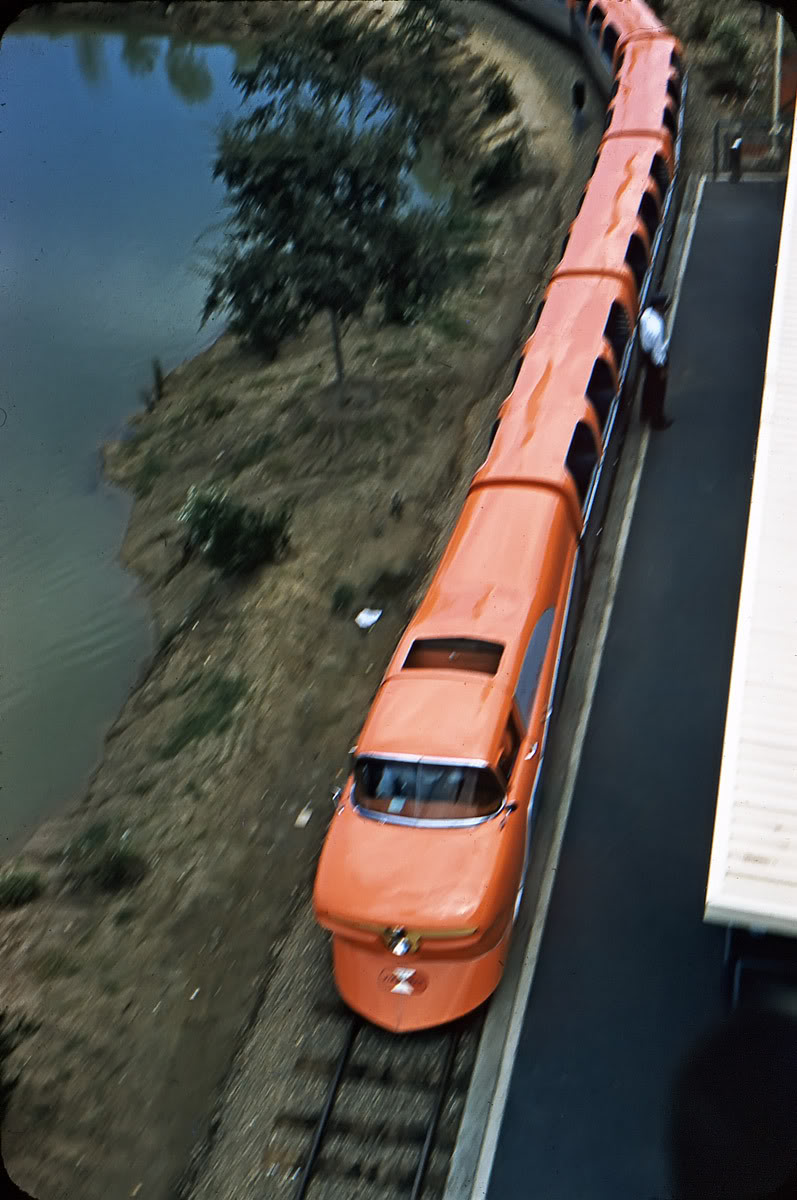 Modeling the Viewliner