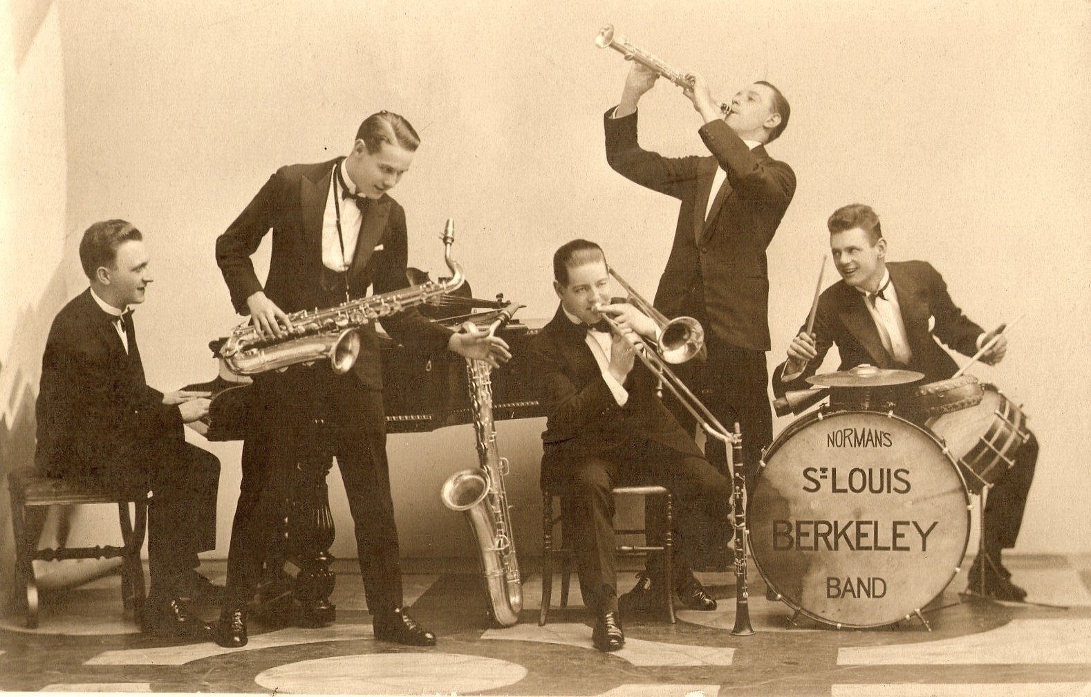 Traditional Jass: Old vintage Jazz Bands