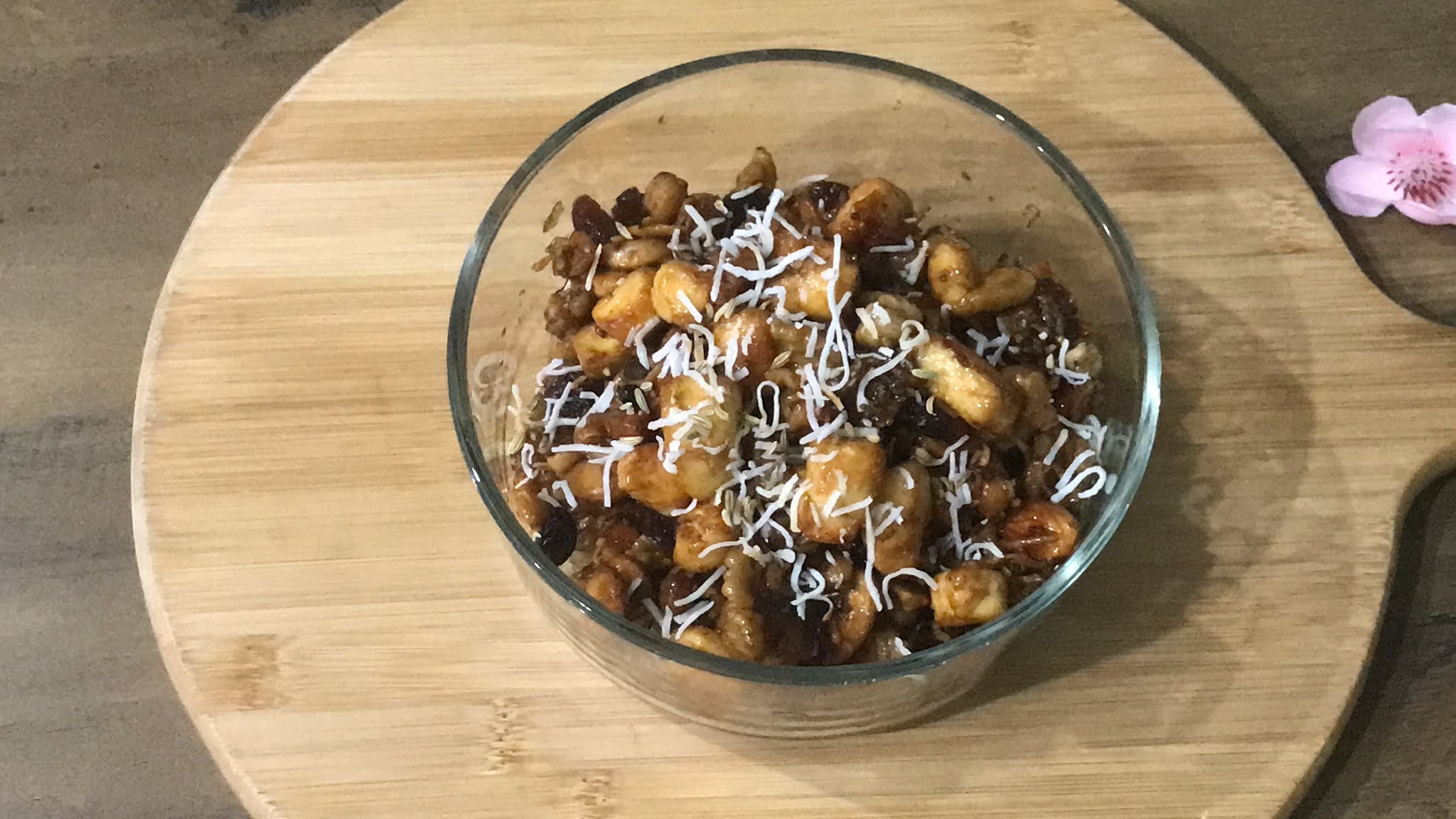 Kashmiri Kitchen - Chowka: Raksha Bhandan special sweet recipe