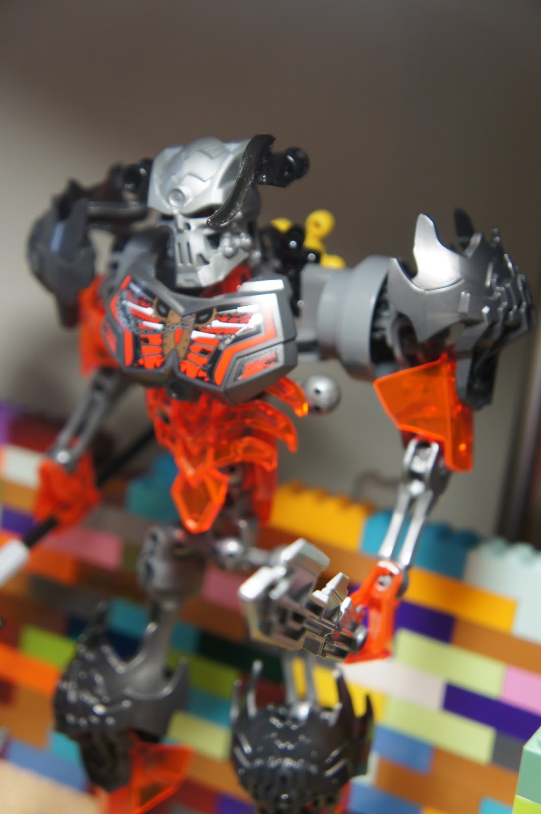 LEGO 70795 Bionicle Mask Maker vs. Skull Grinder Action Figure Boxed ...