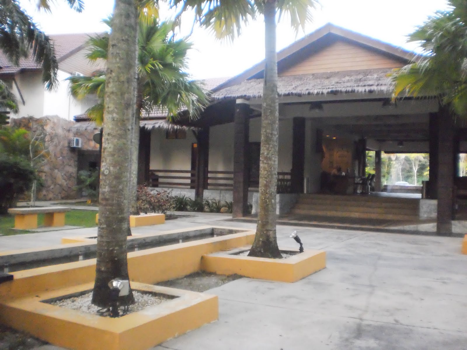 ~~AiMan GrEaT~~: Felda Residence Hot Springs, Sungkai, Perak