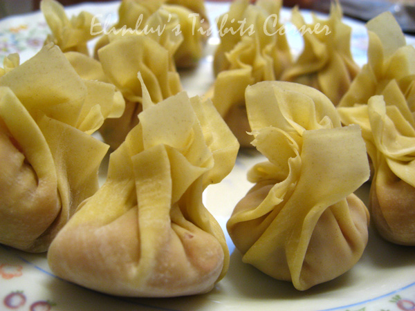 Elinluv's Tidbits Corner: Crispy Fried Wanton