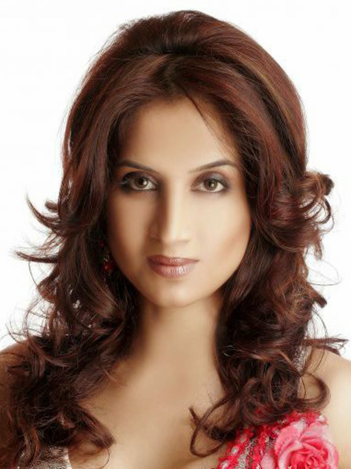 BTP News: Marathi actress Smita Gondkar in ''Main Hoon Rajinikanth''