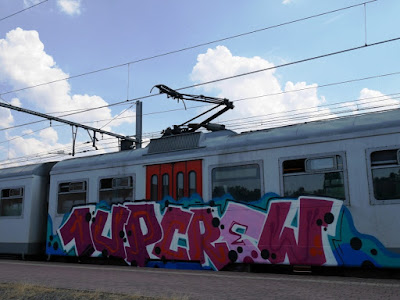 1UP CREW Art on Train
