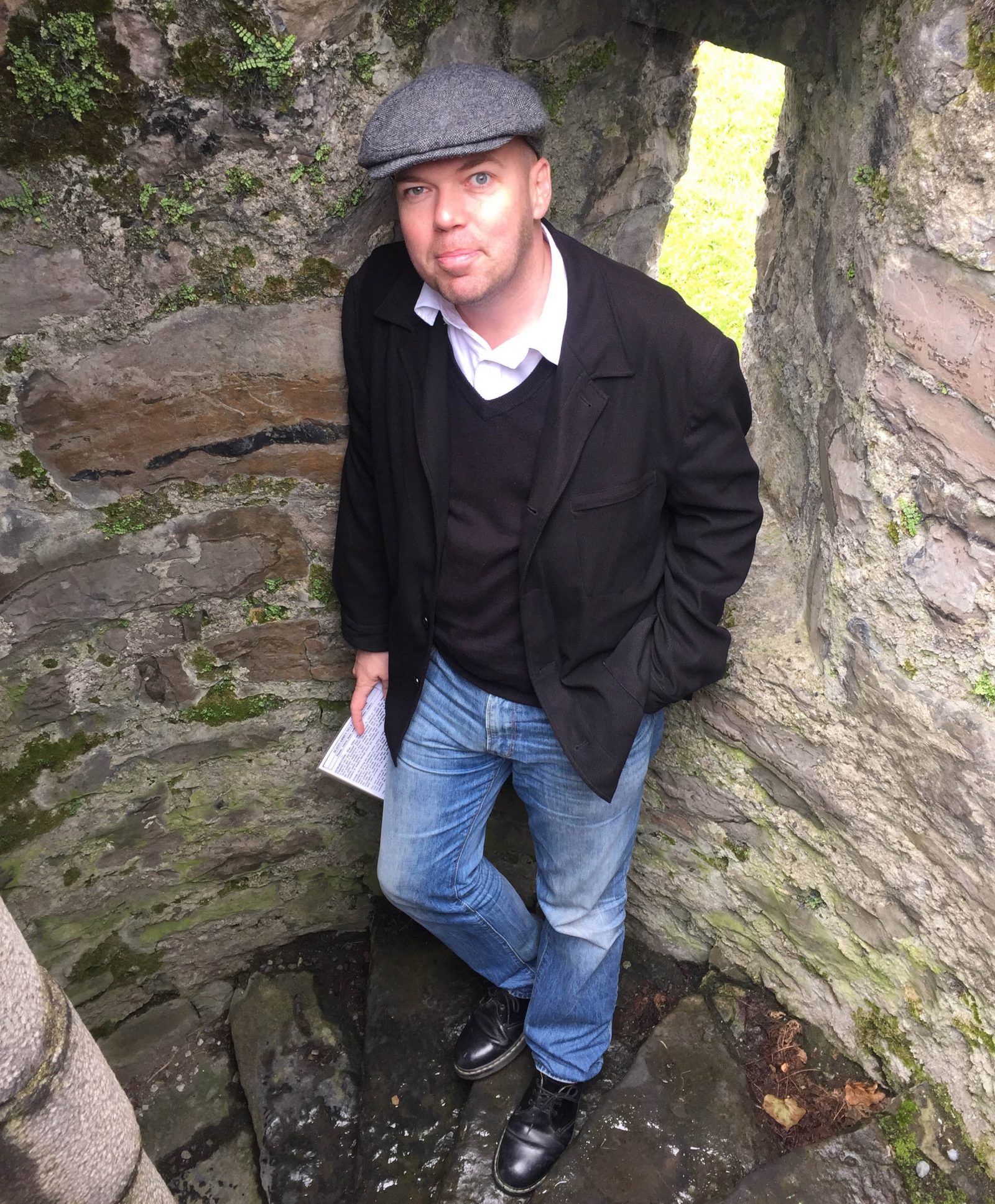 RAWIllumination.net: Tramping about, a professor stumbles over RAW and ...