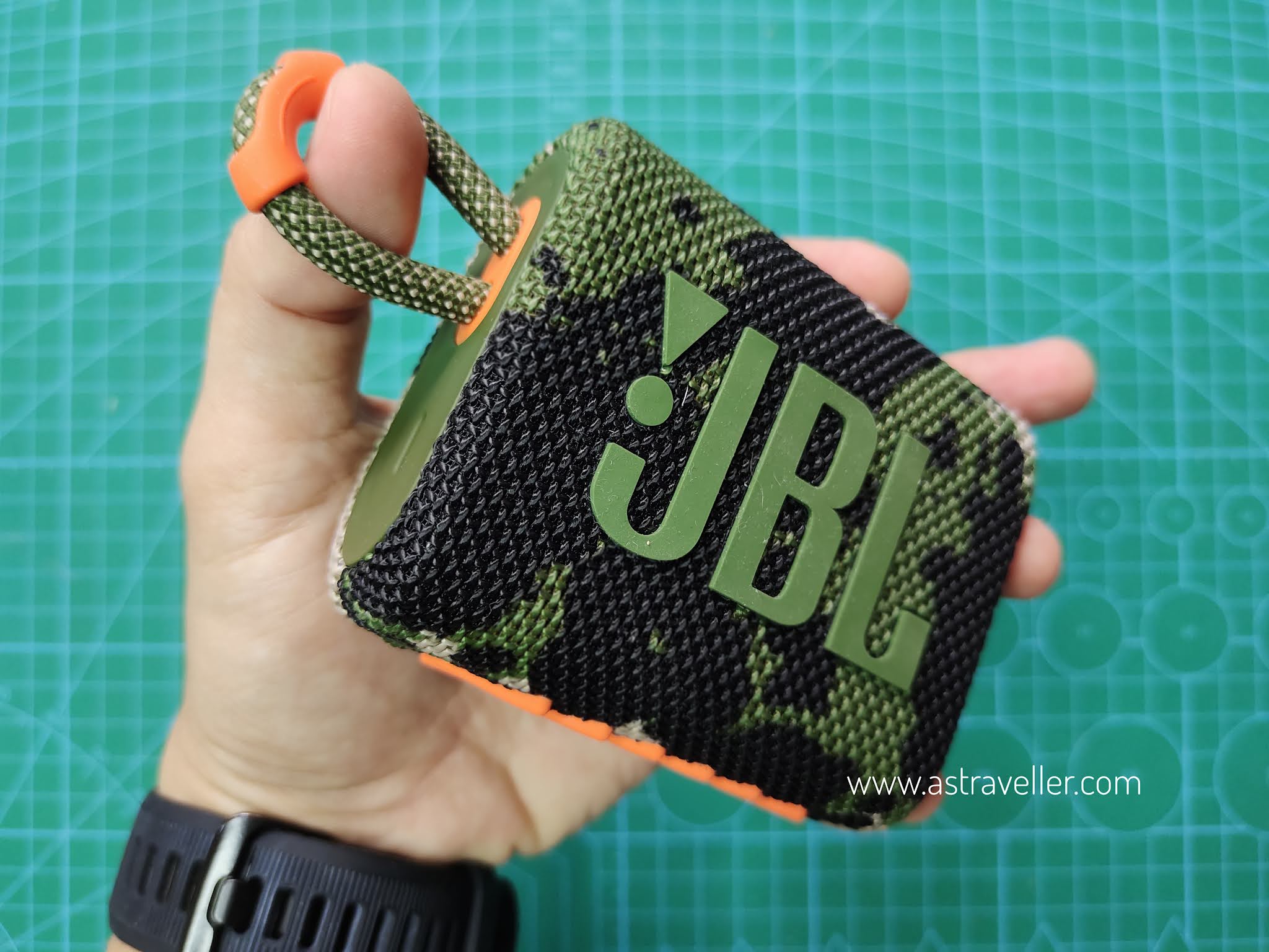 Bluetooth Speaker JBL GO3 Squad Version Best ke?