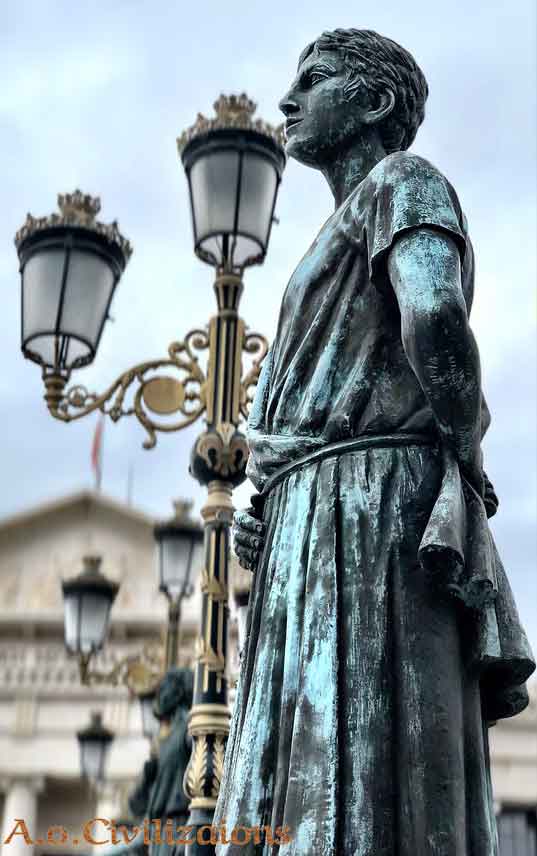 king Perdiccas II and his son Archelaus I