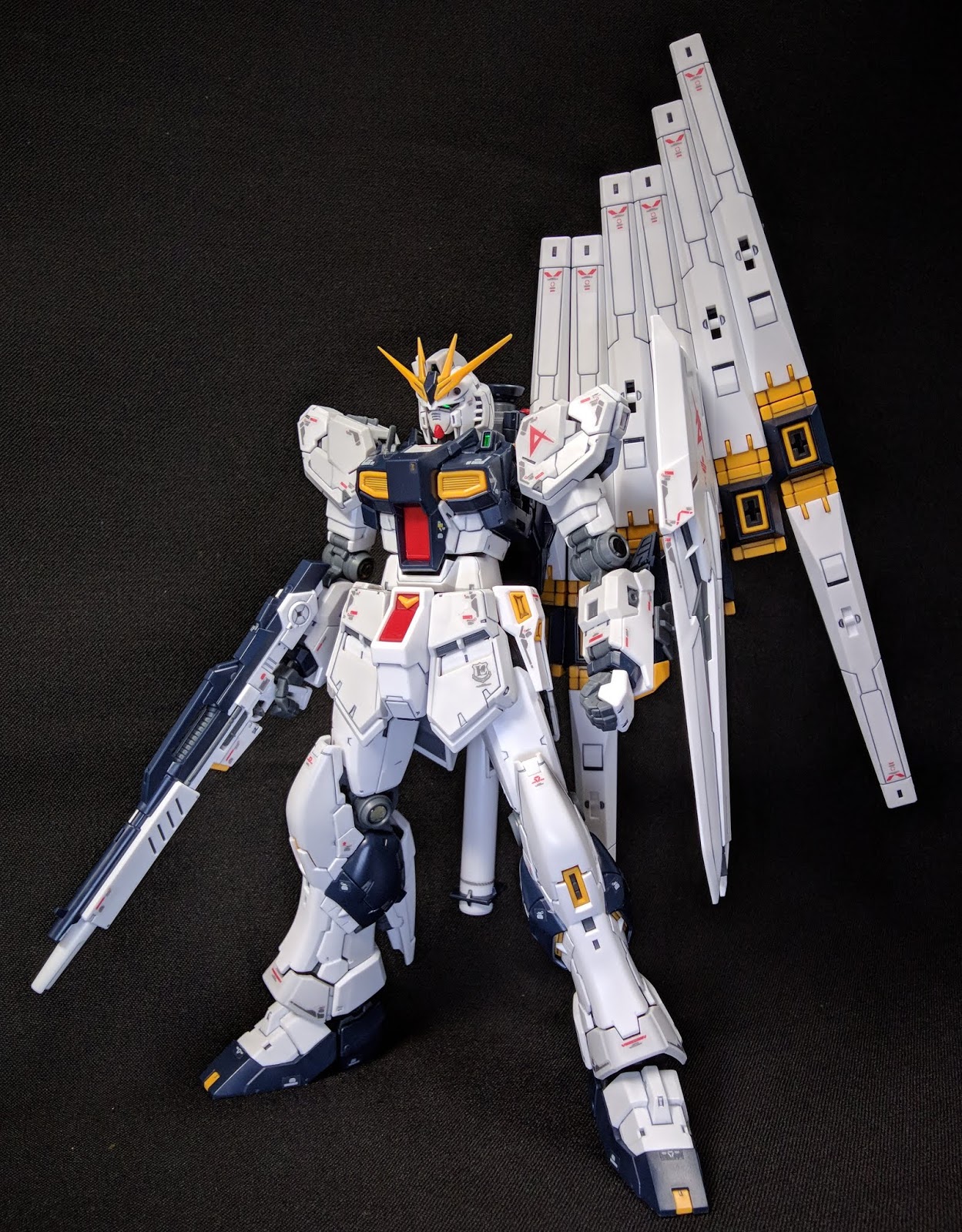 Sketsa Langit: Gunpla #52 - RG Nu Gundam Review