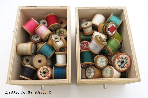 Quilting the Green Star: Vintage wooden cotton reels