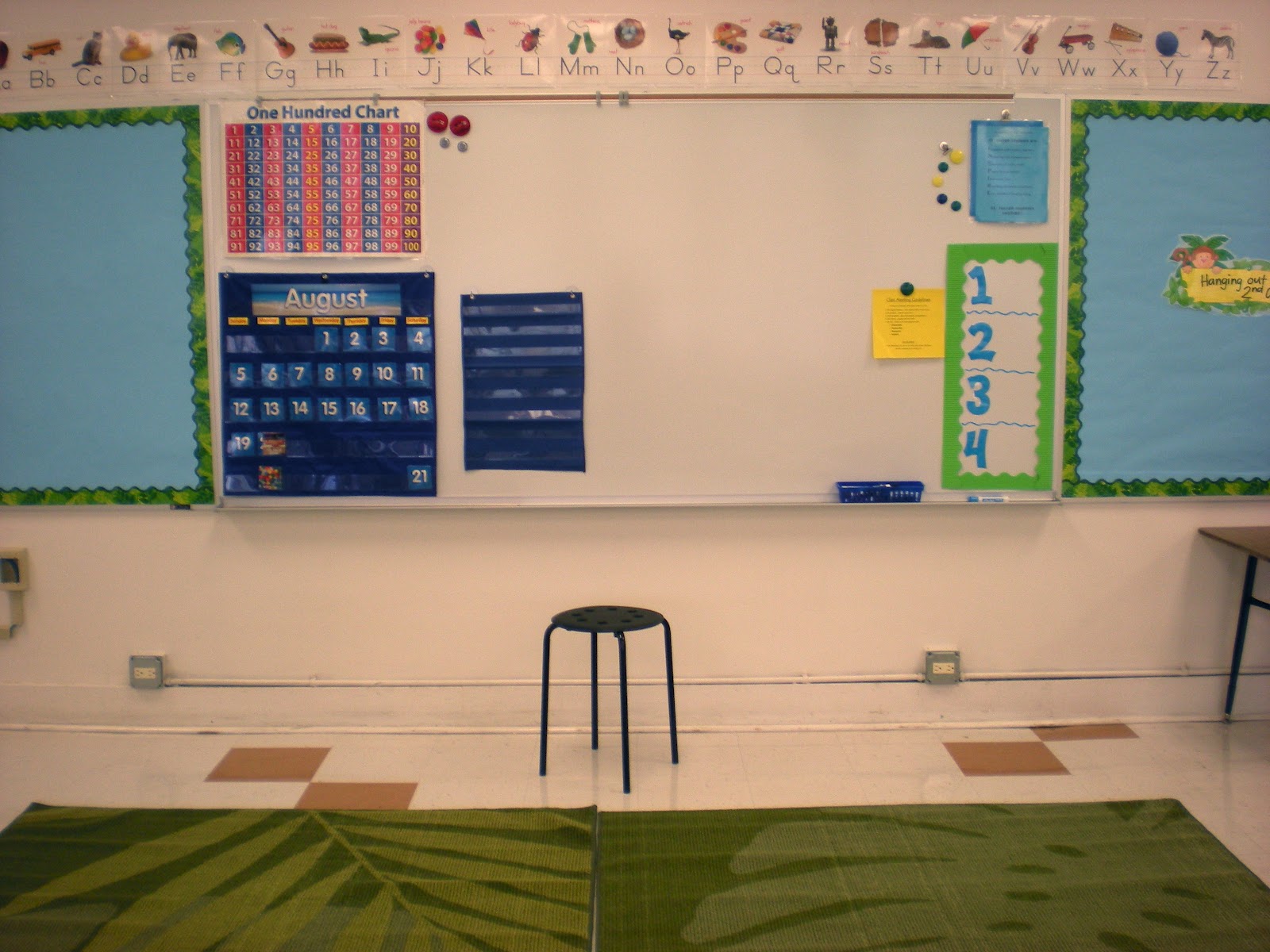 Those who can, teach 2nd grade!: Done with Set-Up! Classroom Photos
