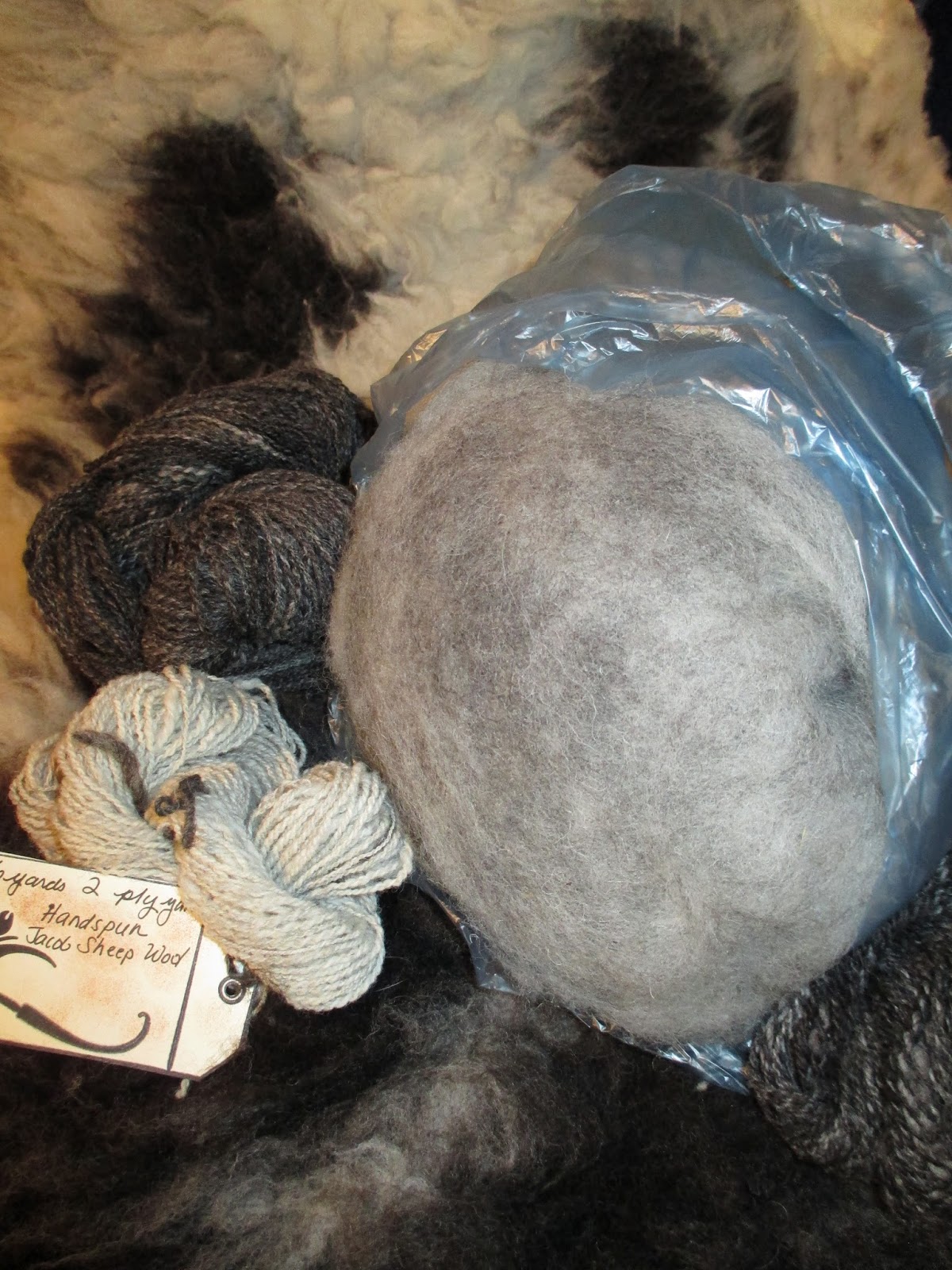 Spotted Sheep Shop: Wool Fiber ~ Jacob Sheep Wool Rolags & Batts For Sale