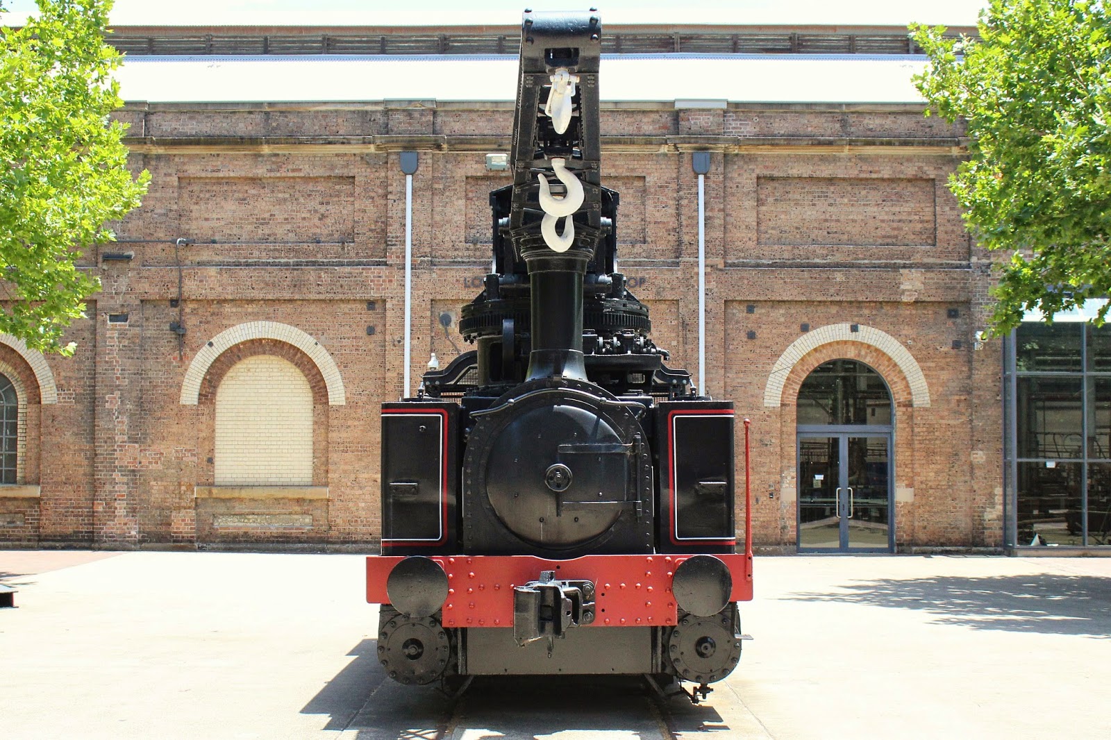 rusted2therails: The 1083 Luffing Crane tank locomotive