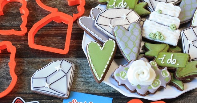 How to Make Decorated Diamond Cookies